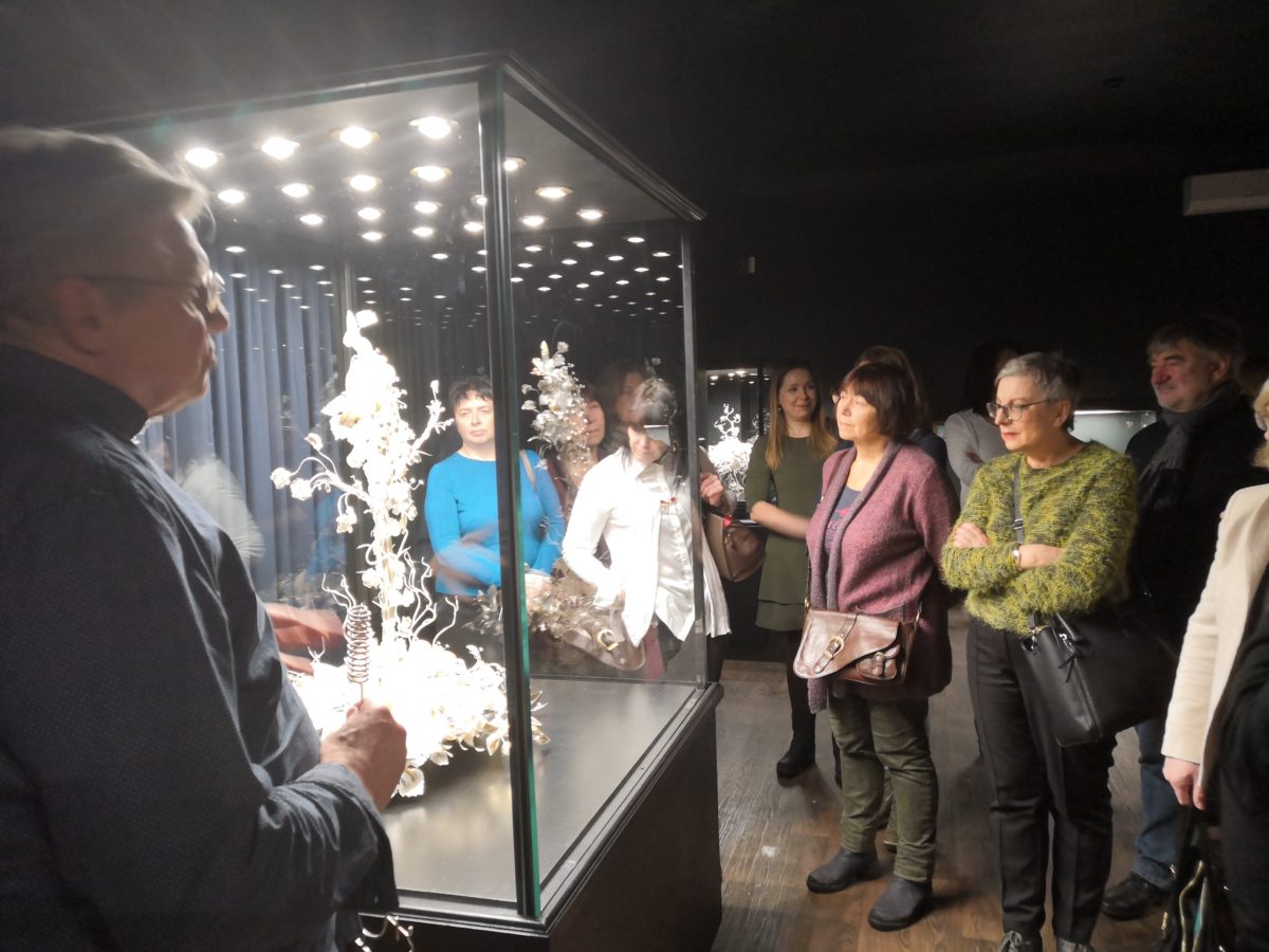 Dzīvā sudraba muzejs | Giduasociacija